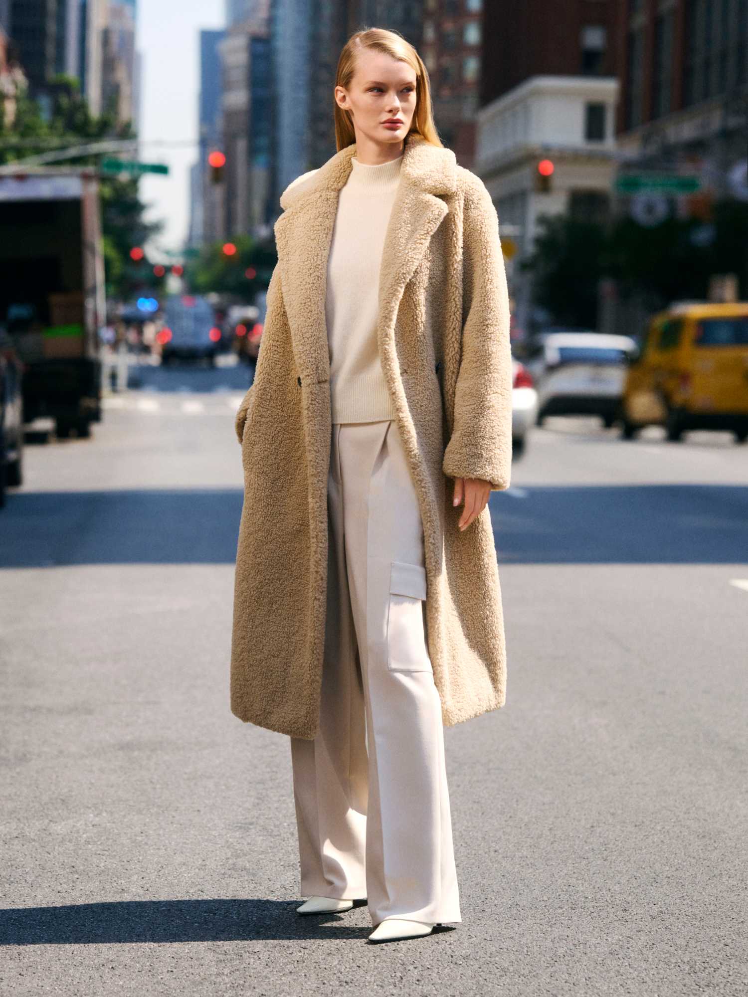 Shop New Women's Clothing & Accessories | Aritzia CA