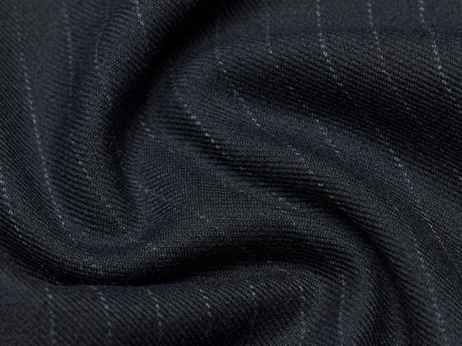 Suits and Tailoring Guide | Aritzia US