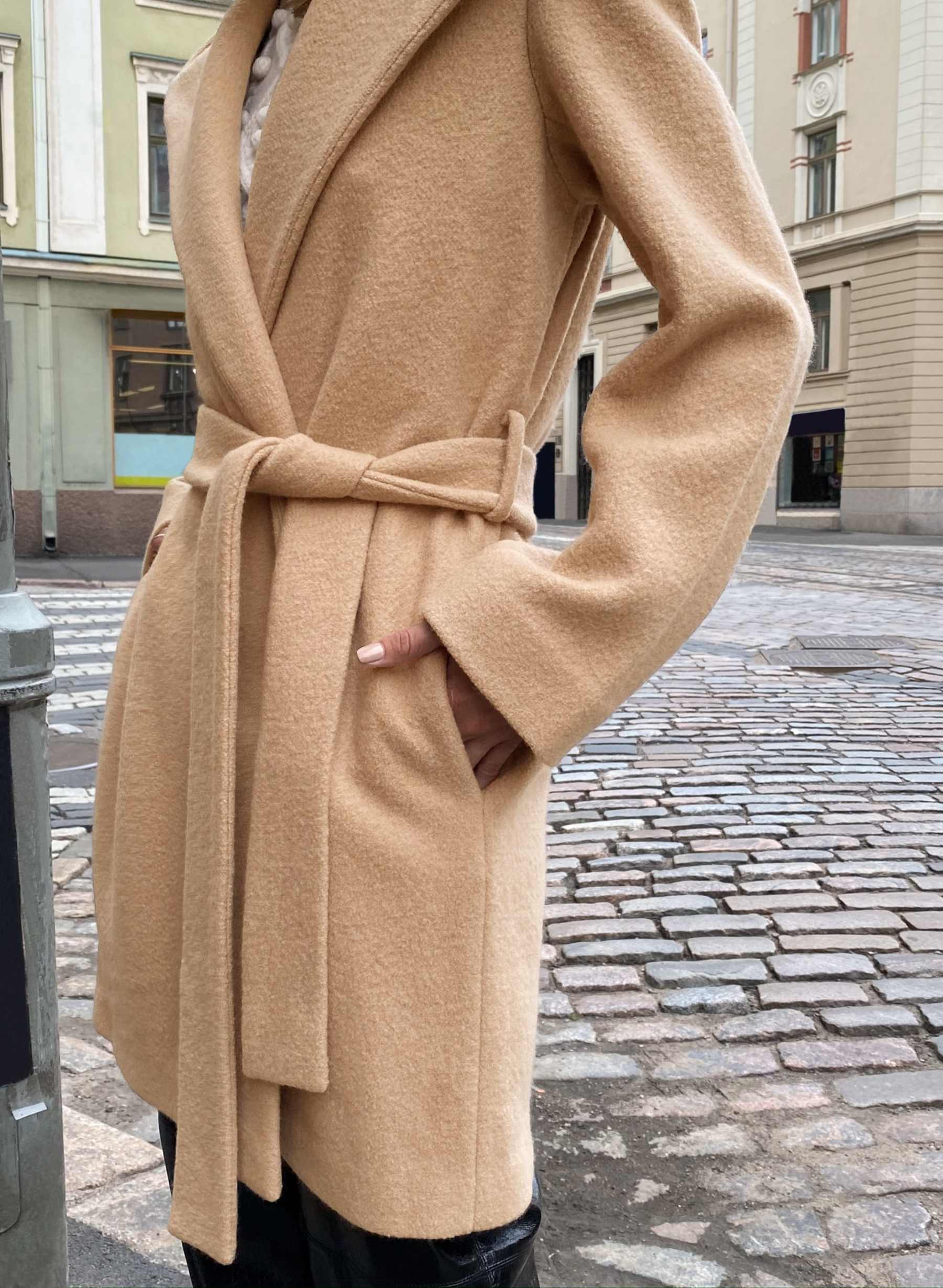 Wilfred ACRE ROBE | Aritzia CA