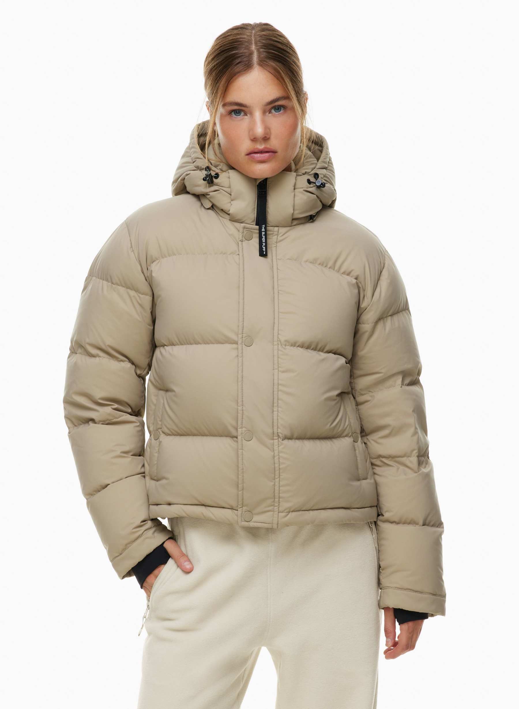 The Super Puff™ THE SUPER PUFF™ SHORTY | Aritzia INTL