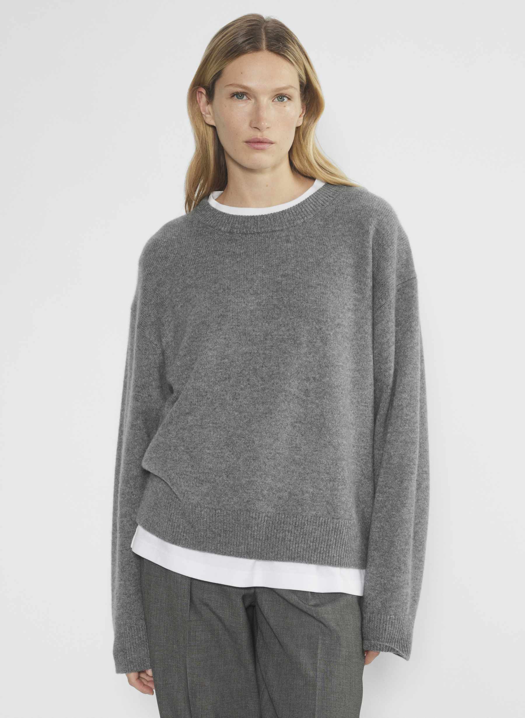 Cashmere CASHMERE RELAXED CREW SWEATER | Aritzia INTL