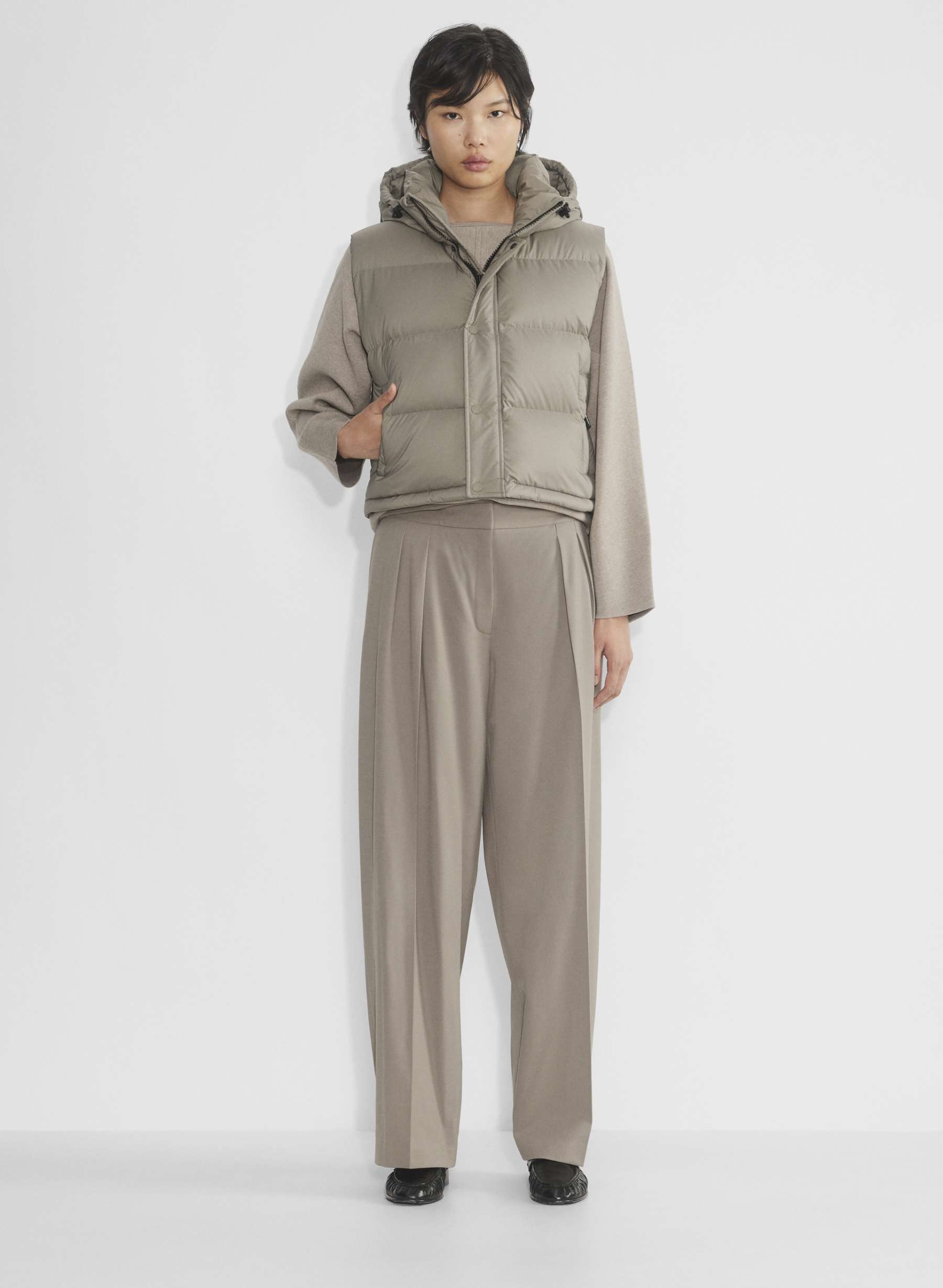 The Super Puff™ THE SUPER PUFF™ SHORTY VEST | Aritzia CA