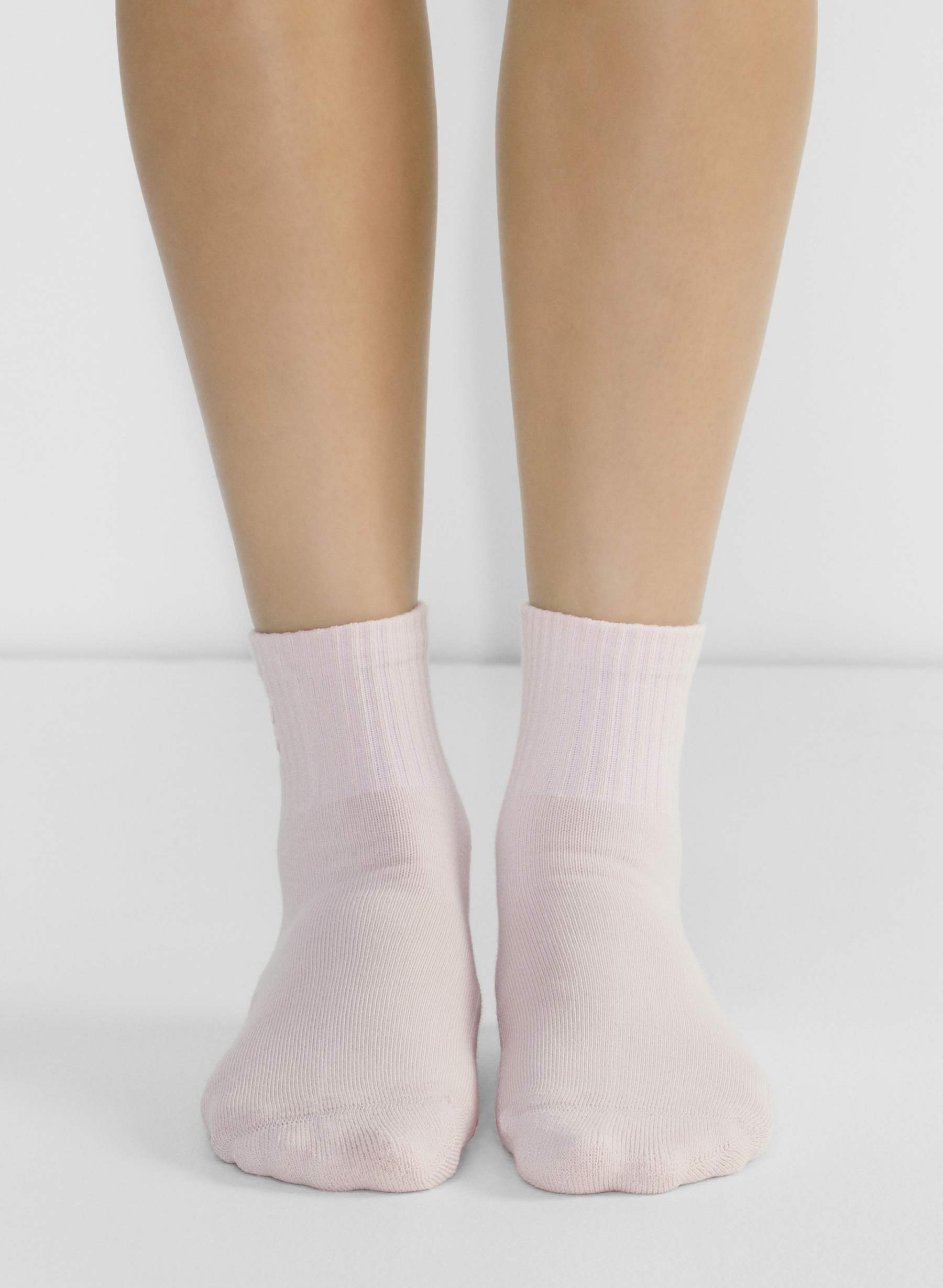The Super Puff™ THE SUPER PUFF™ ANKLE SOCK 3-PACK | Aritzia INTL