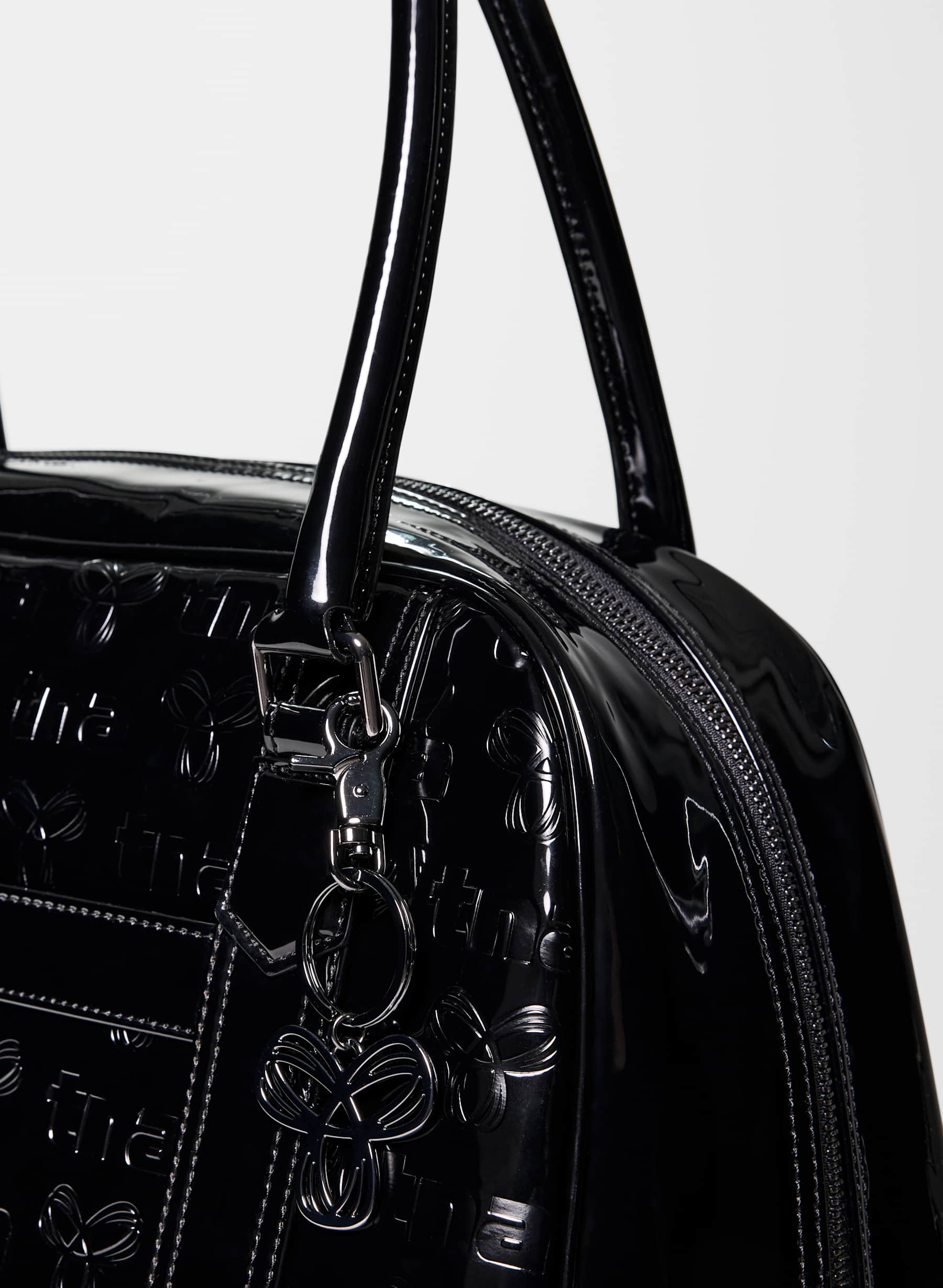 Tna THROWBACK BAG | Aritzia CA