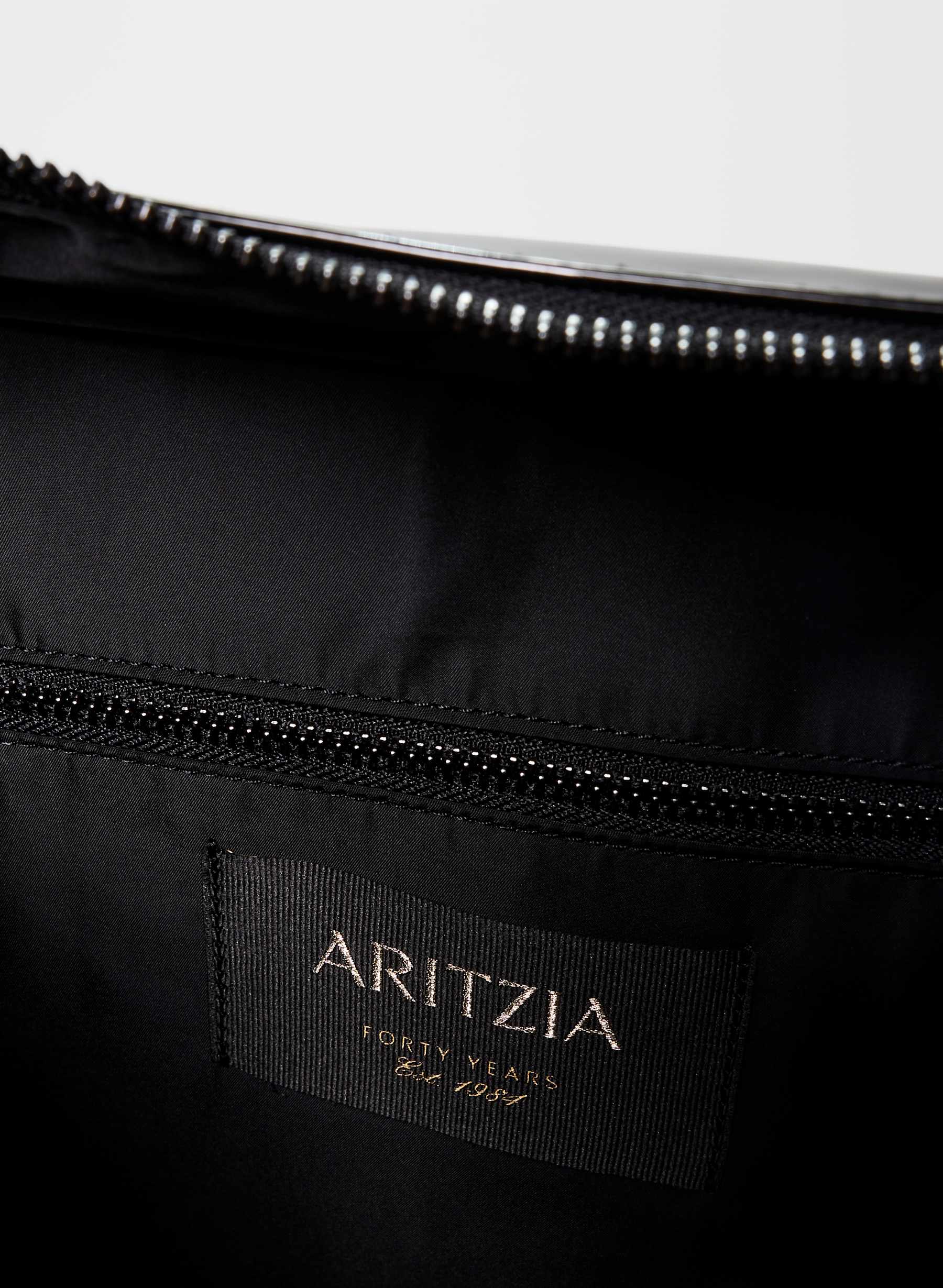 Tna THROWBACK BAG | Aritzia CA