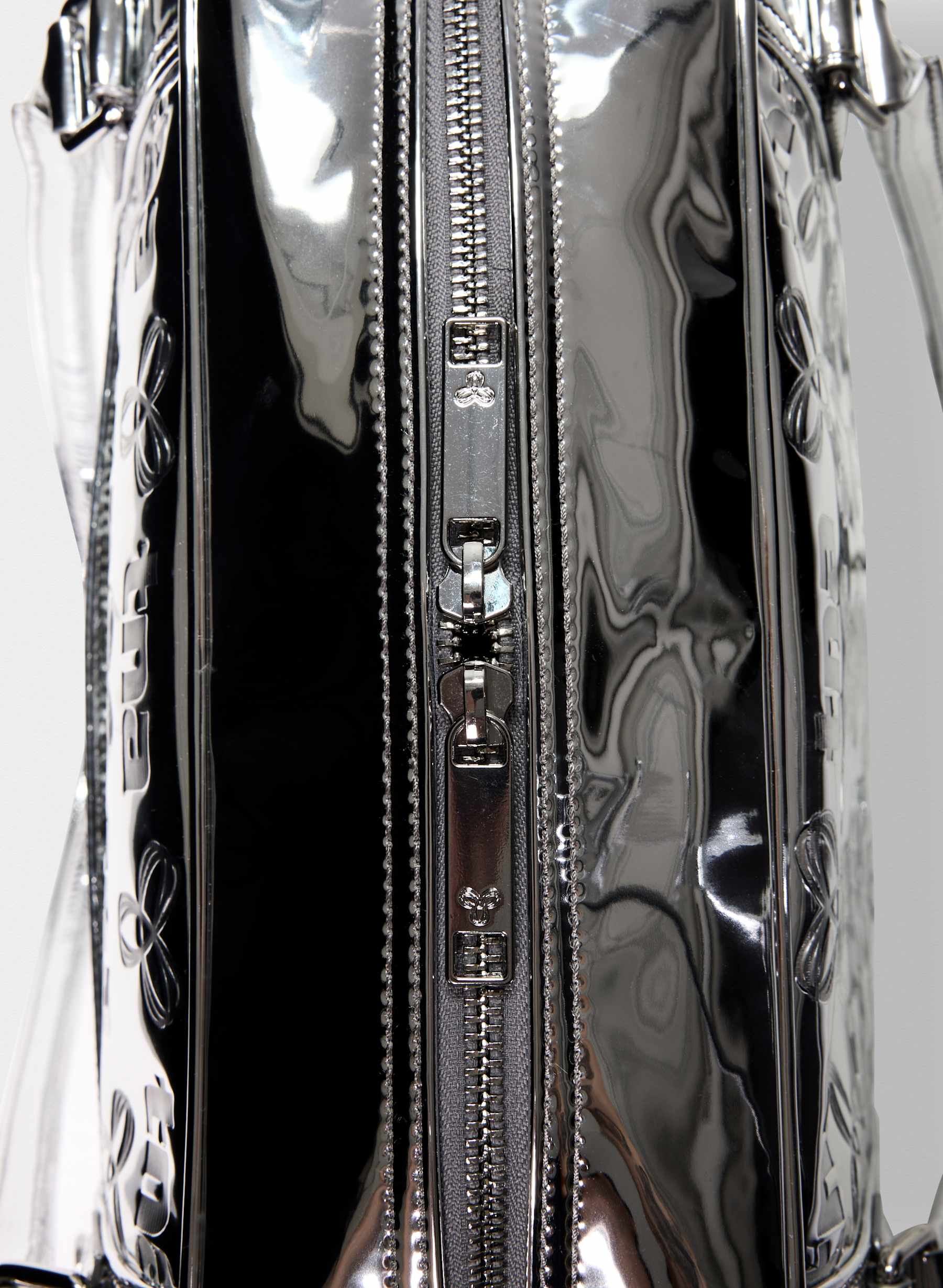 Tna THROWBACK BAG | Aritzia US