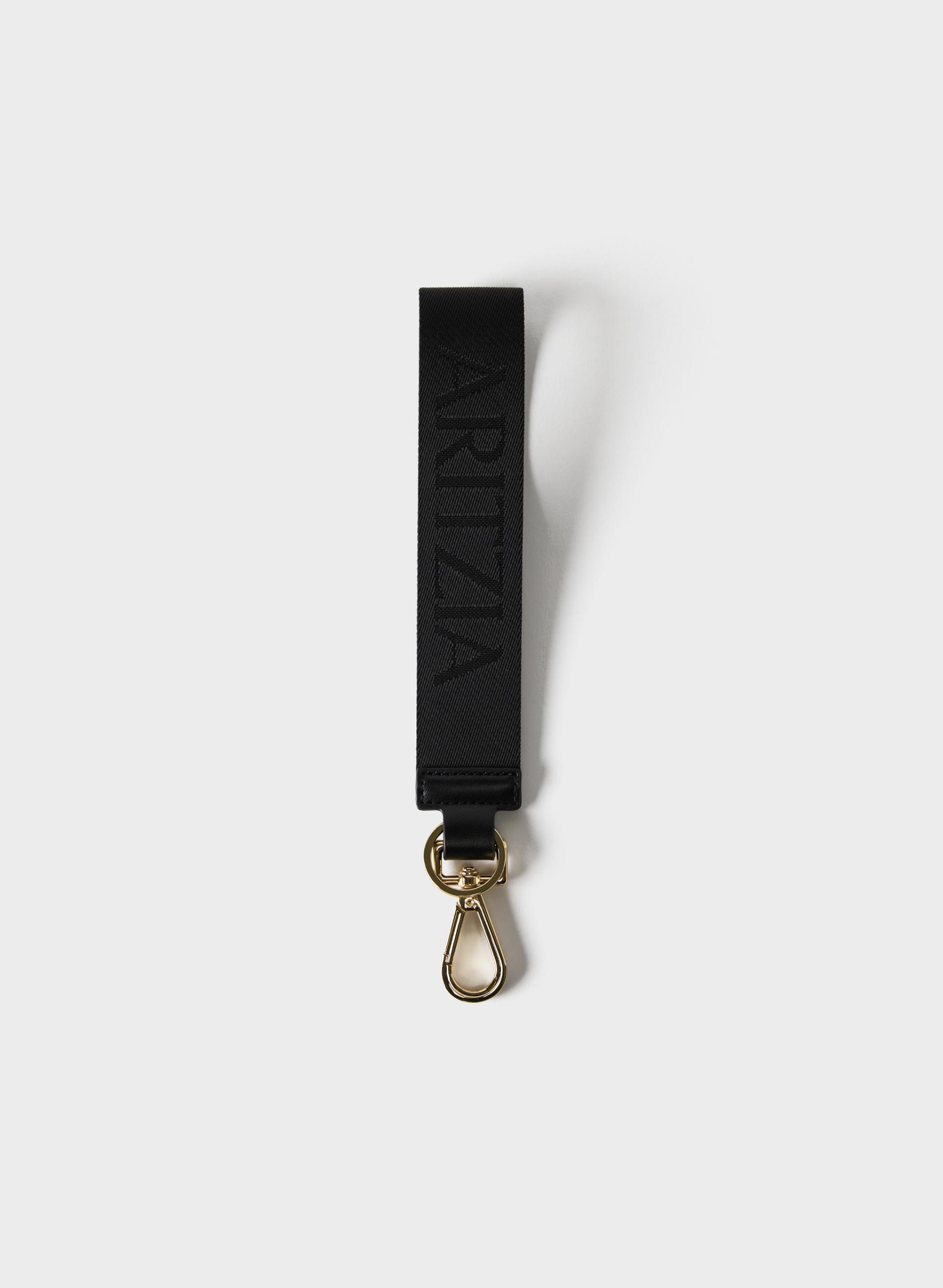 Aritzia ALWAYS FOUND KEYCHAIN