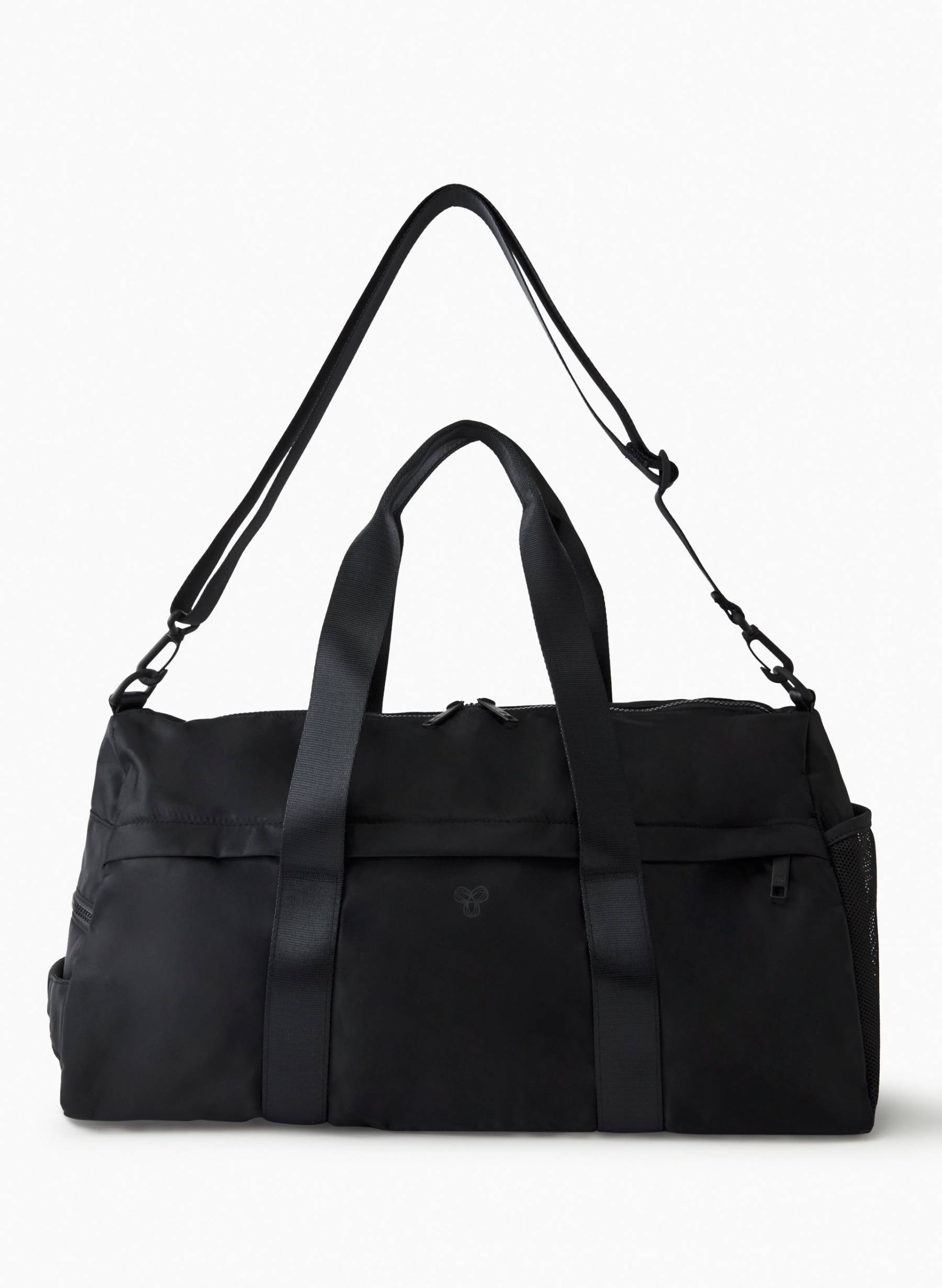 TnAction PRACTICE DUFFEL BAG | Aritzia INTL