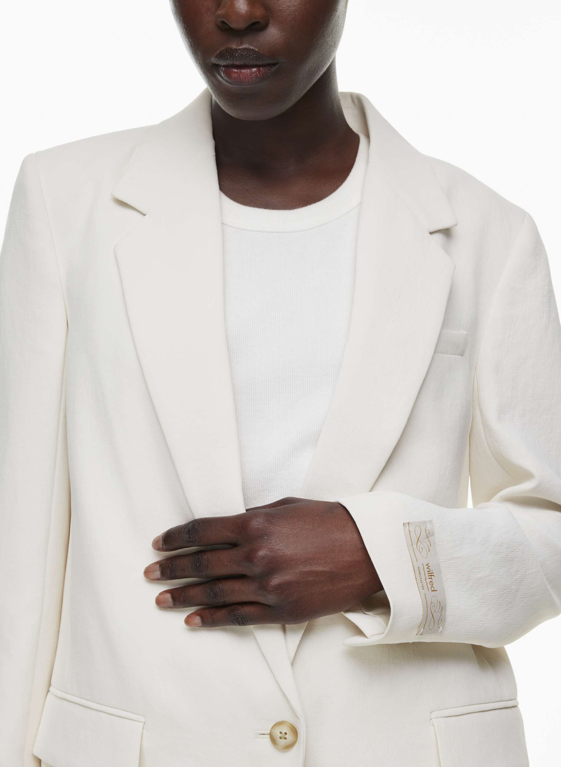 Women's Clothing | Shop Our Favourites | Aritzia CA