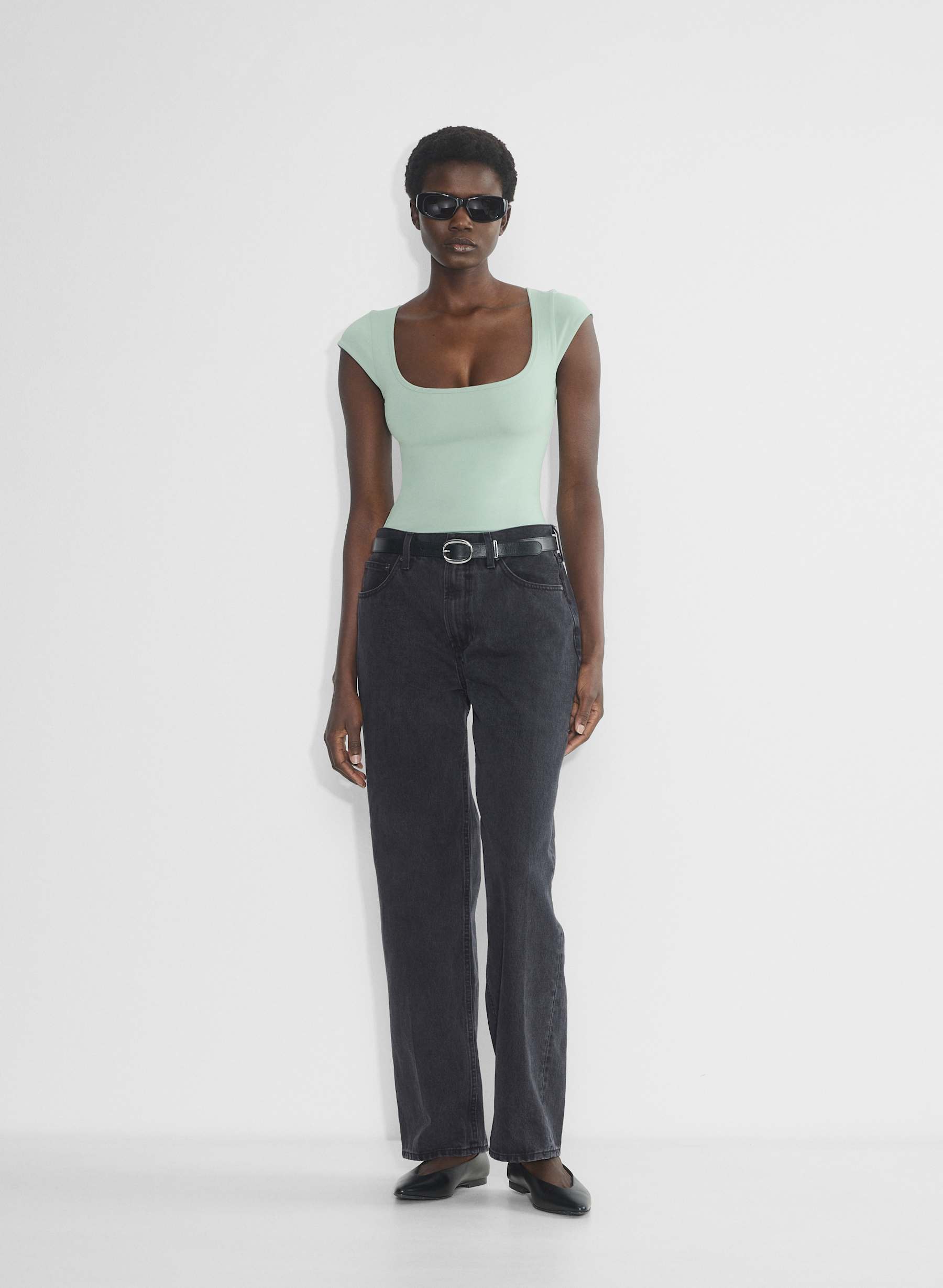 Aritzia CONTOUR QUANTUM TOP