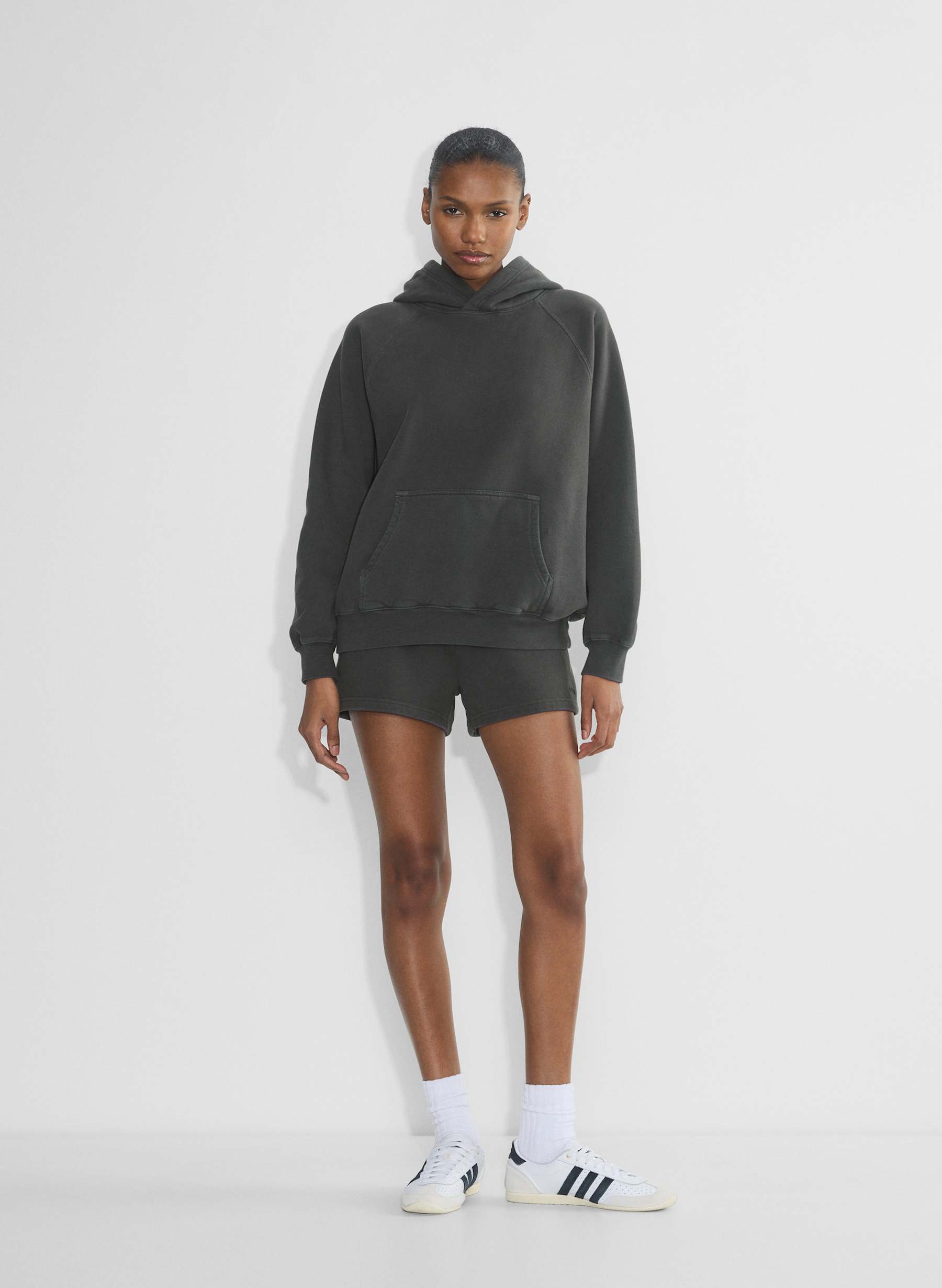 Sweatfleece COZY SWEATFLEECE MEGA RAGLAN™ HOODIE | Aritzia INTL