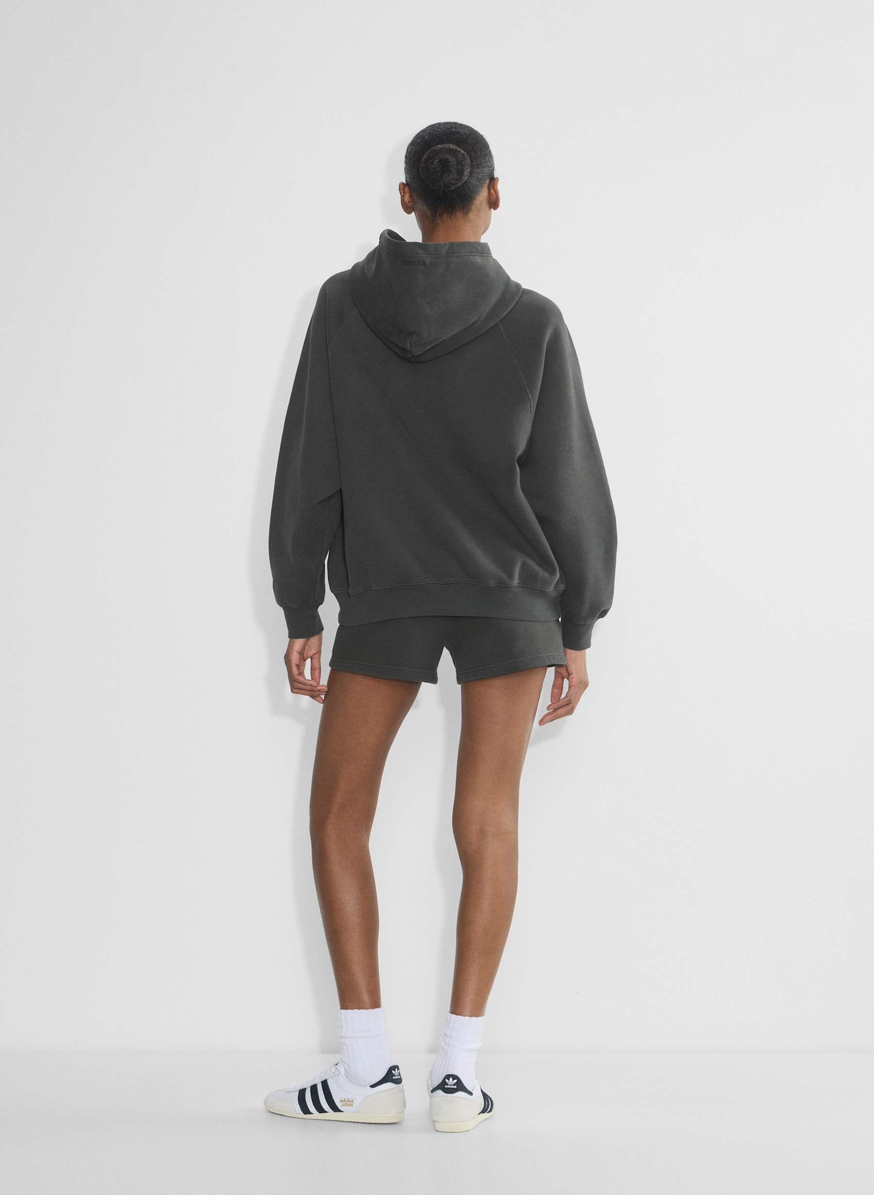 Sweatfleece COZY SWEATFLEECE MEGA RAGLAN™ HOODIE | Aritzia INTL