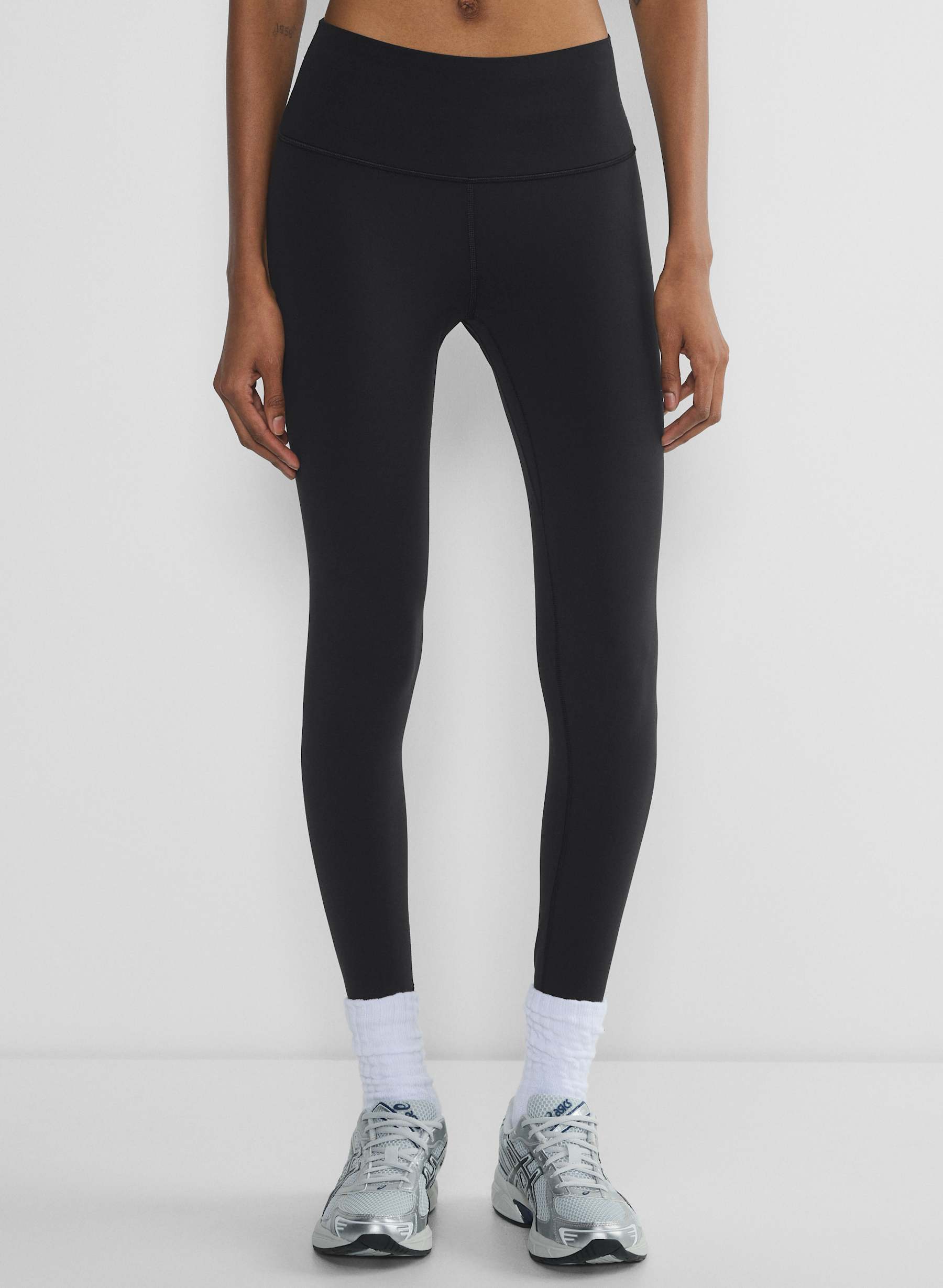 Golden BUTTER ATMOSPHERE HI-RISE 24” LEGGING | Aritzia US
