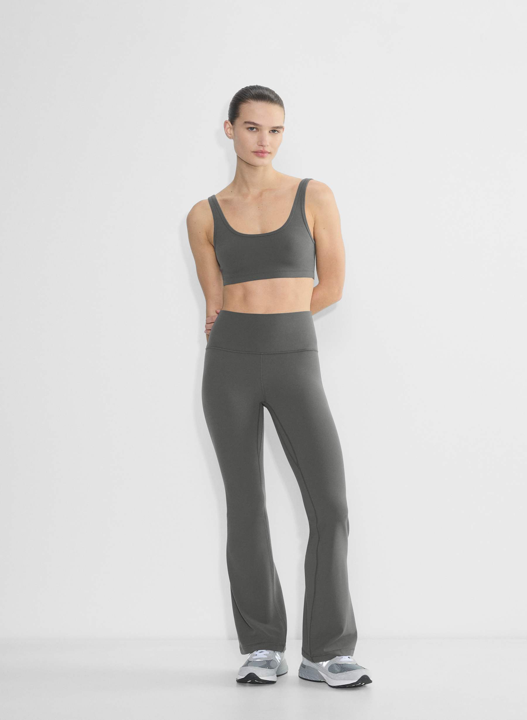 Golden BUTTER NEW CHEEKY HI-RISE FLARE 30" LEGGING | Aritzia CA