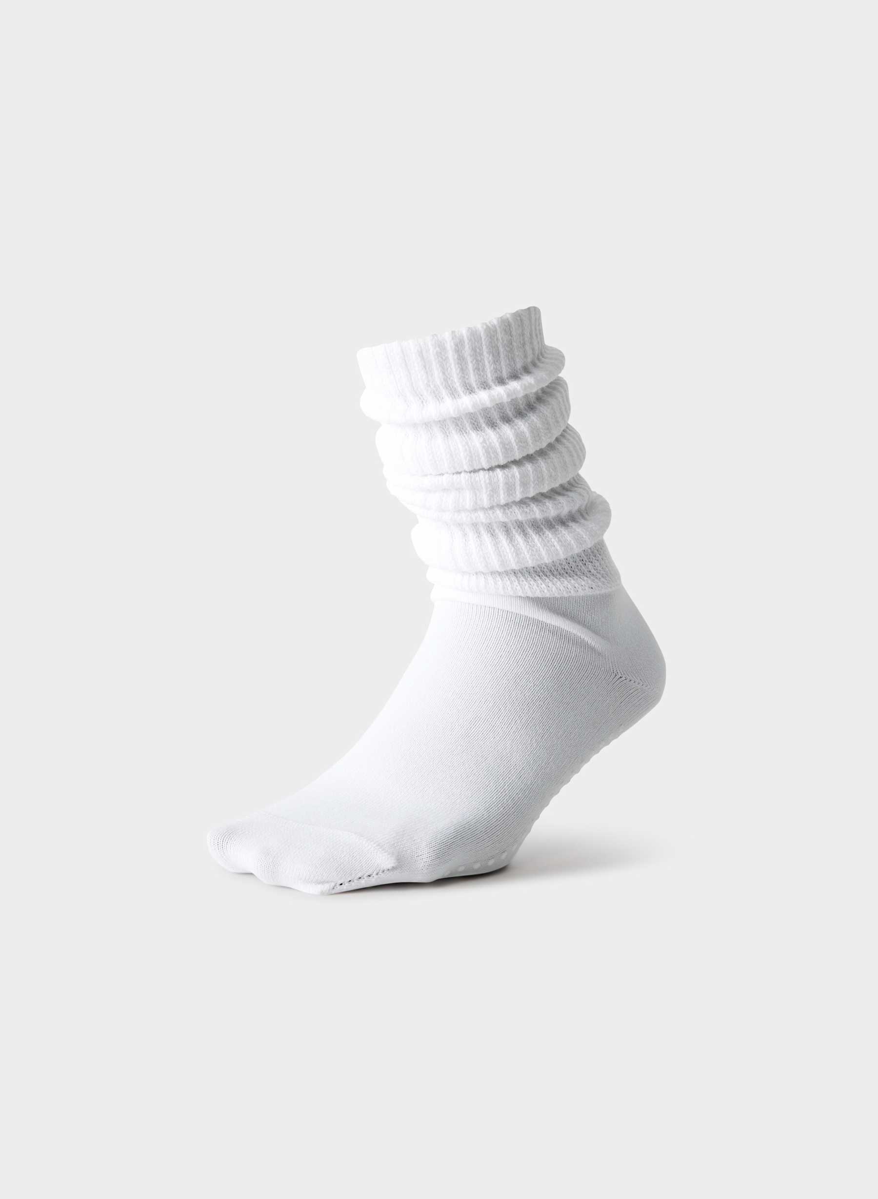 Golden SOFTSET™ STUDIO PRO SLOUCHY CREW SOCK | Aritzia INTL