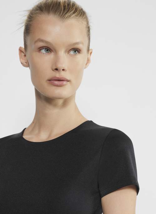 T-Shirts for Women | Long Sleeve & Short Sleeve | Aritzia CA