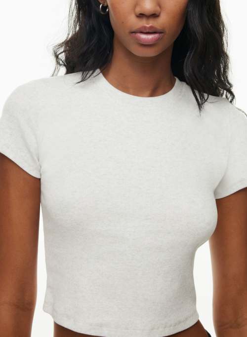 T-Shirts for Women | Long Sleeve & Short Sleeve | Aritzia CA