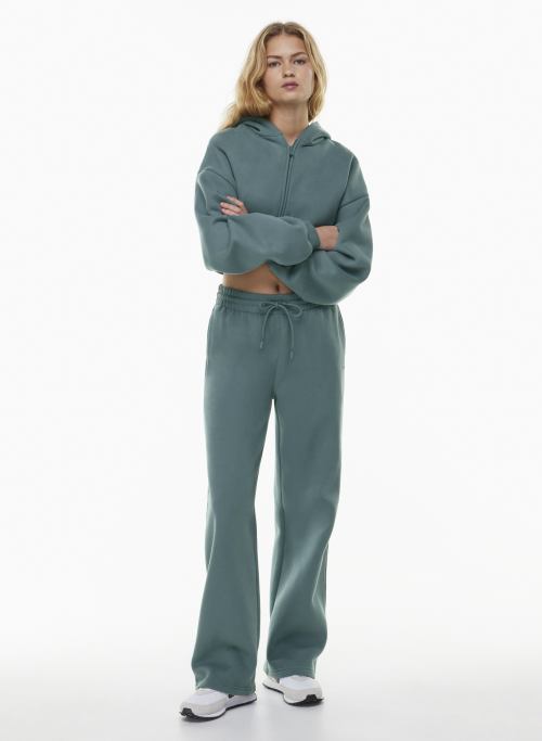 Sweatfleece COZY FLEECE BOYFRIEND BASIC WIDE SWEATPANT | Aritzia US