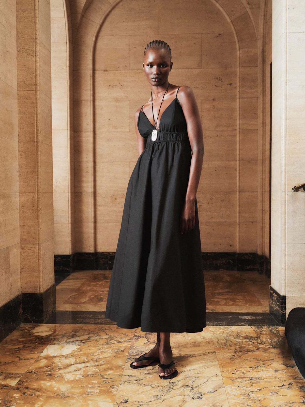 Aritzia - Walnut Street in Philadelphia